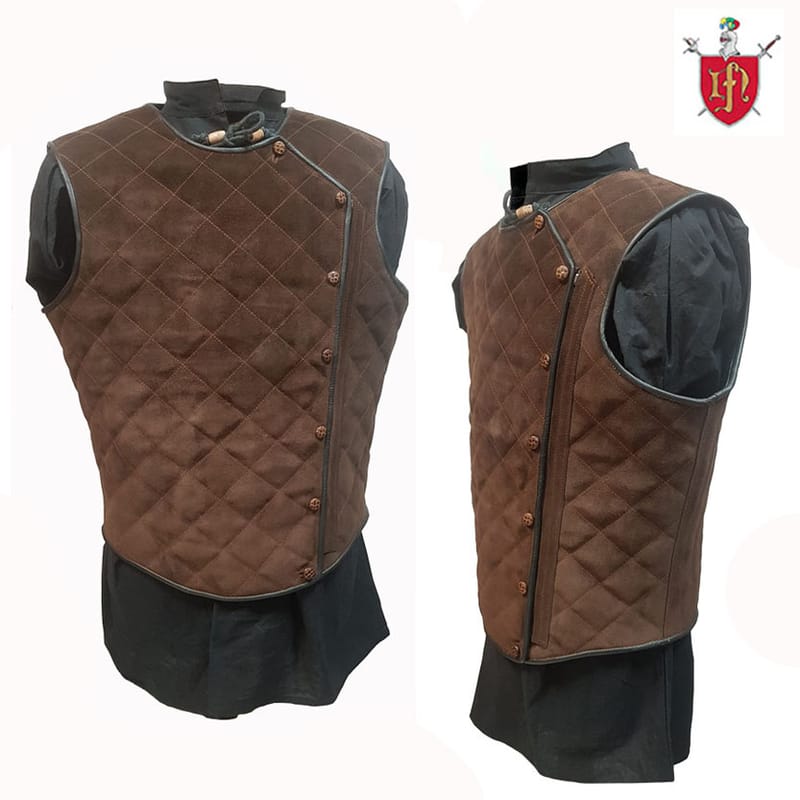 Ropaje de esgrima histórica - Nico Fuduli - Espadas y Artesanía